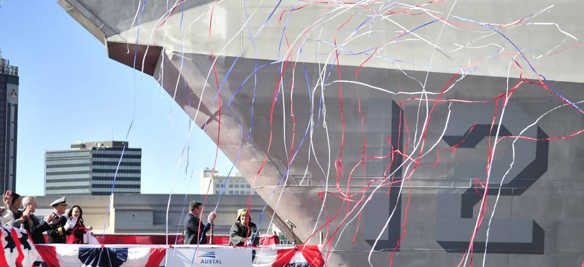 US Navy: Le LCS 12 baptisé | Mer et Marine