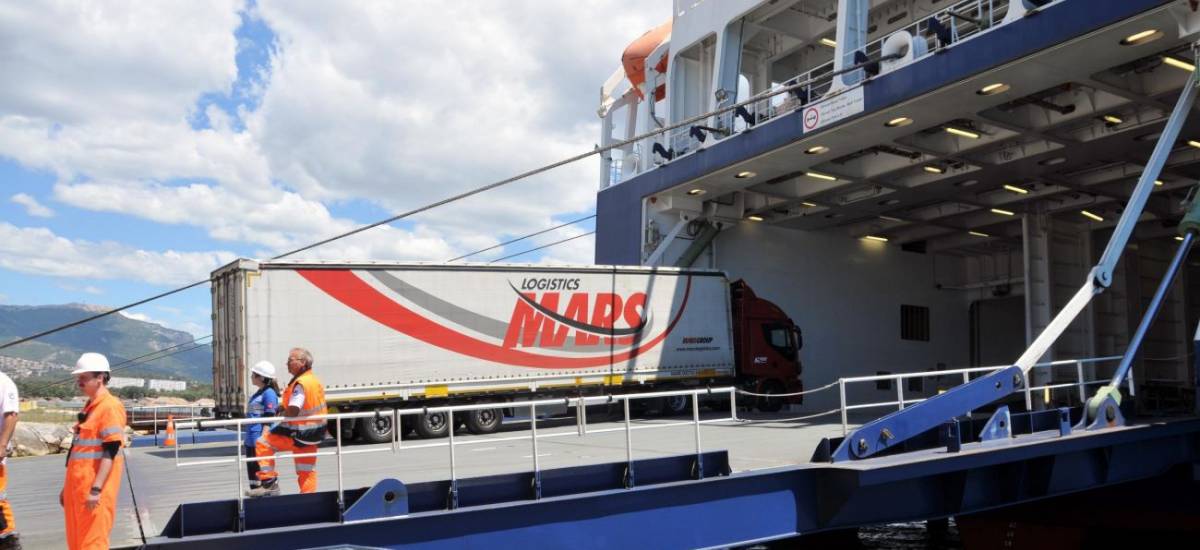 Toulon : U.N. Ro-Ro pousse au développement d’une desserte ferroviaire ...