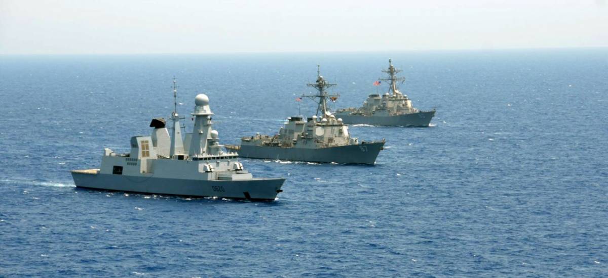 Le Forbin à la tête d’un groupe franco-américain au Moyen-Orient | Mer ...