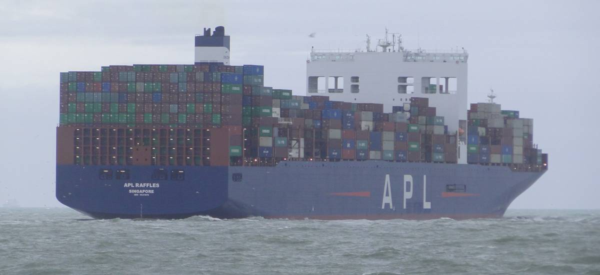 CMA CGM jumboïse les 14.000 EVP d'APL | Mer et Marine