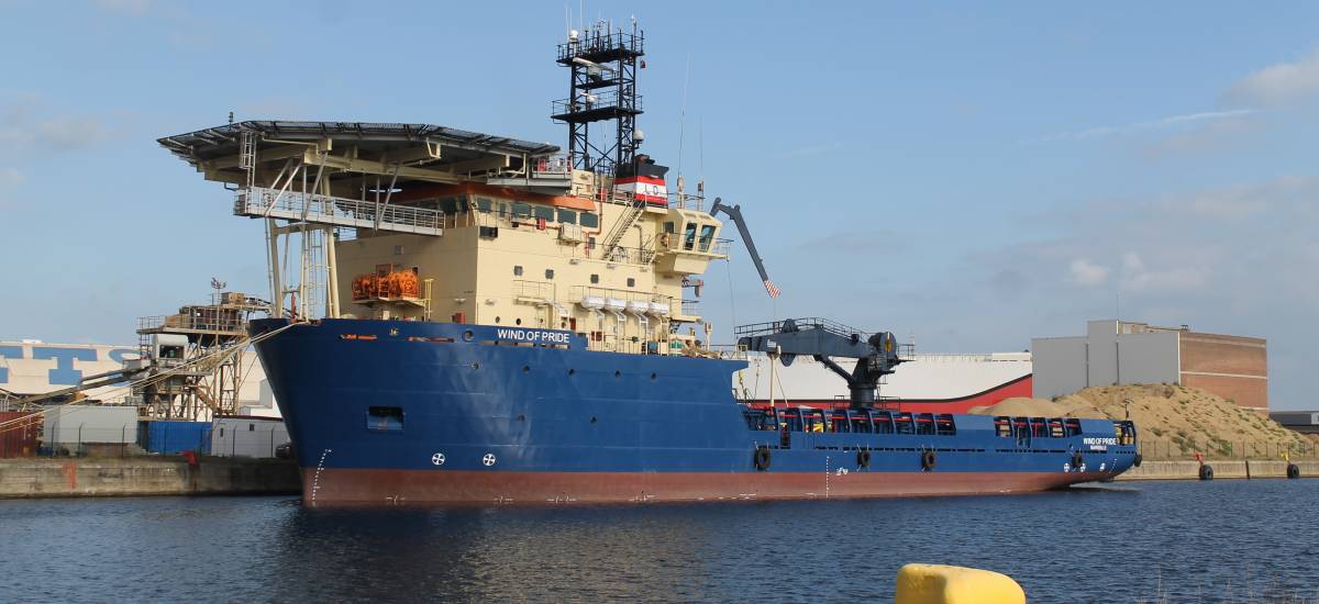 Le Wind of Pride au port de Dunkerque | Mer et Marine