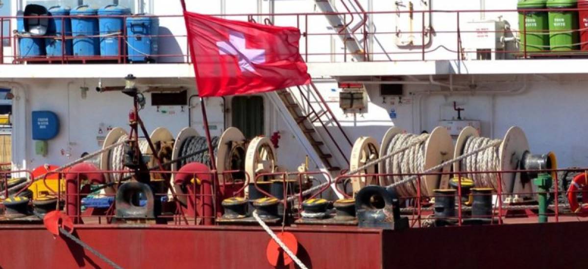 Le pavillon maritime suisse menacé de disparaître | Mer et Marine