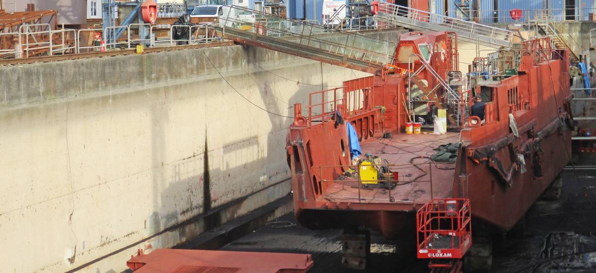 EDAS : la construction des nouveaux chalands de la marine française ...