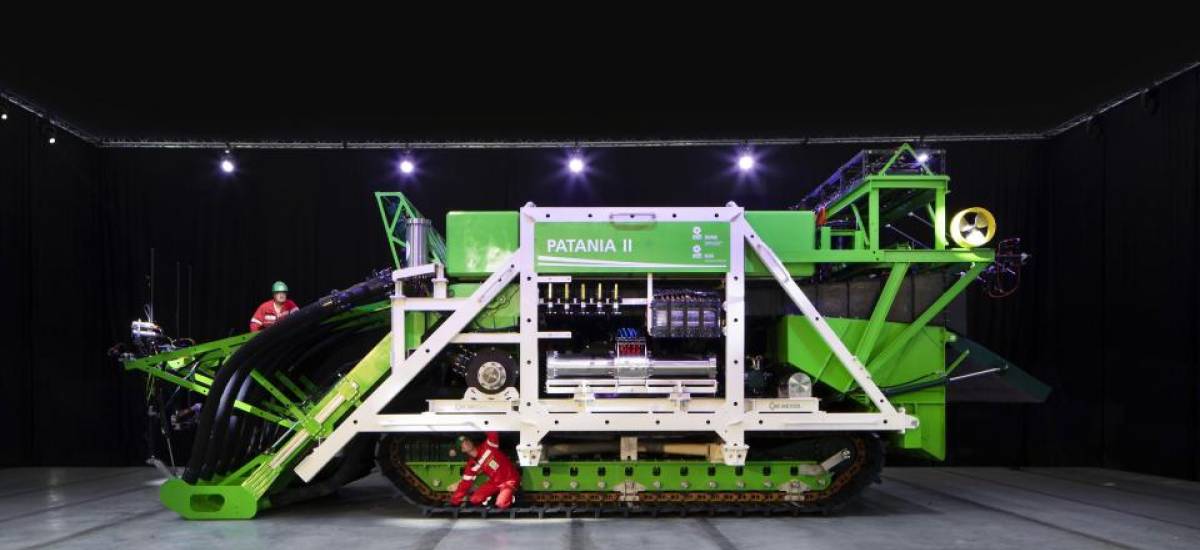 Nodules polymétalliques : un robot immobilisé à 4500 mètres de fond ...