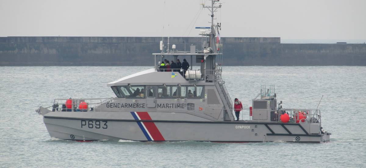 La VCSM Oyapock débute ses essais en mer | Mer et Marine