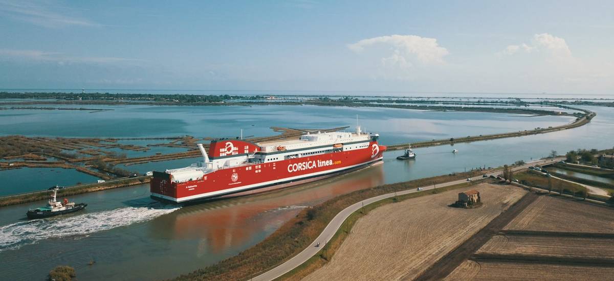 Corsica Linea : le nouveau ferry A Galeotta à propulsion GNL réalise ...