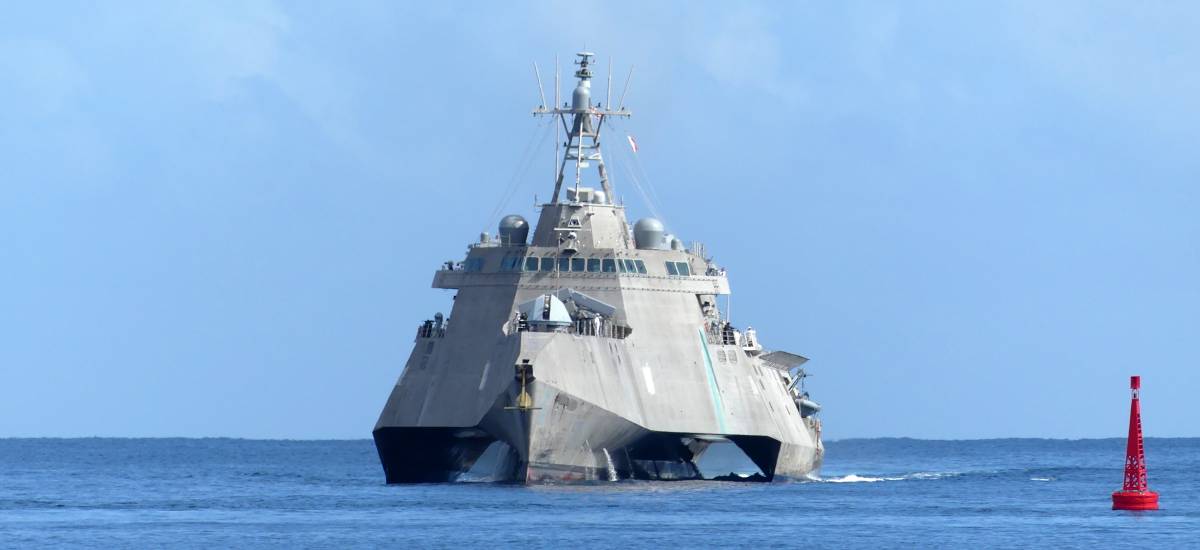 Un LCS américain à Tahiti | Mer et Marine