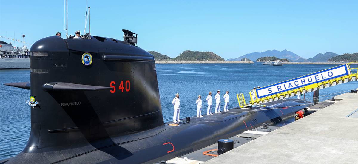 Le premier sous-marin brésilien du type Scorpène enfin livré et mis en ...