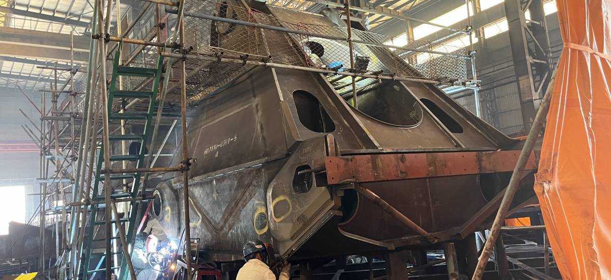 Propulsion par le vent : la fabrication des premières WindWings de Bar Tech a débuté | Mer et Marine