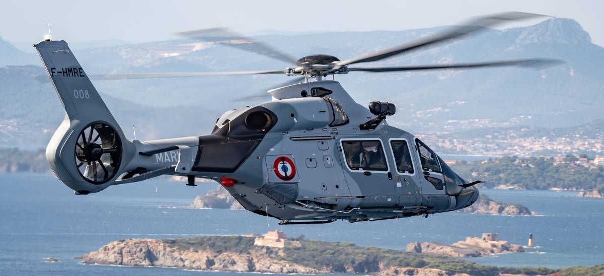 L’aéronautique navale réceptionne un deuxième hélicoptères H160 | Mer et Marine