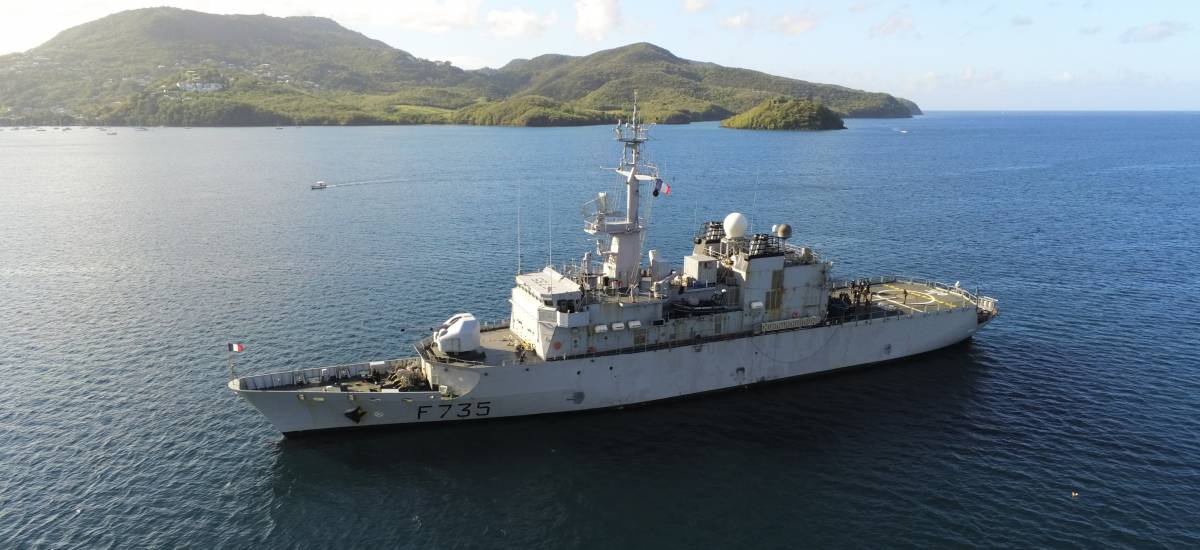 Antilles : la Marine nationale saisit 8.3 tonnes de cocaïne | Mer et Marine