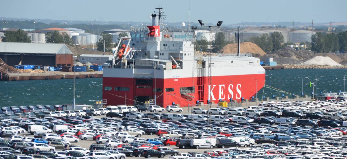 Automobile : recomposition des flux et nouveaux équilibres portuaires ...