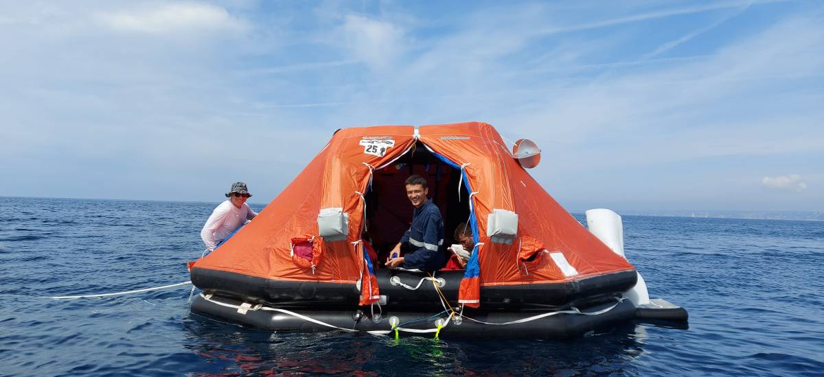 Au Rad’Lô relance son expérience de survie en mer | Mer et Marine