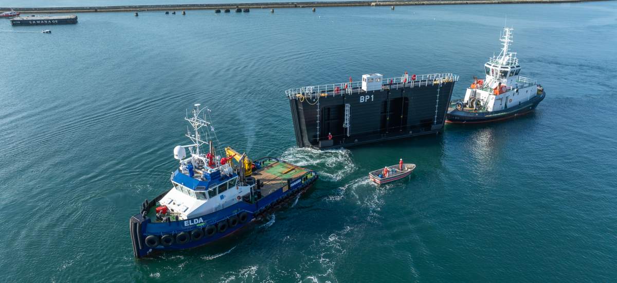 Brest : un nouveau bateau-porte pour la forme 1 | Mer et Marine