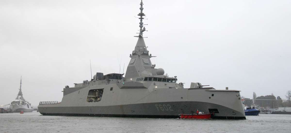 La FDI grecque Nearchos a débuté ses essais en mer | Mer et Marine