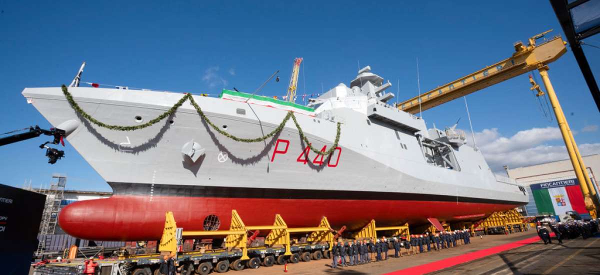 Marine italienne : mise à l’eau d’un nouvel OPV et mise sur cale d’un ...