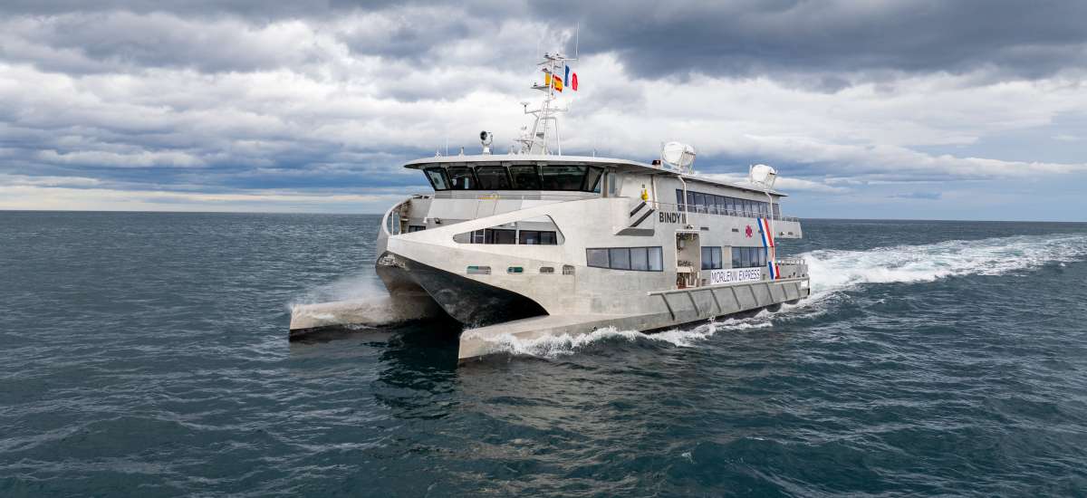 Morlenn Express : le Bindy II a commencé ses rotations à Brest | Mer et ...
