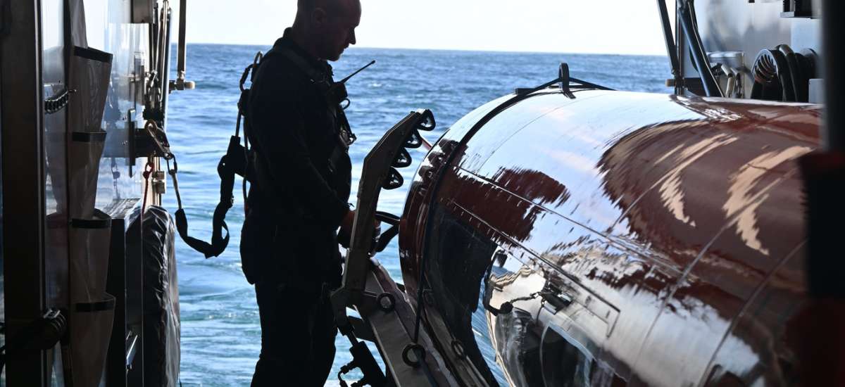 La Marine nationale réalise sa première mission Calliope avec le drone ...