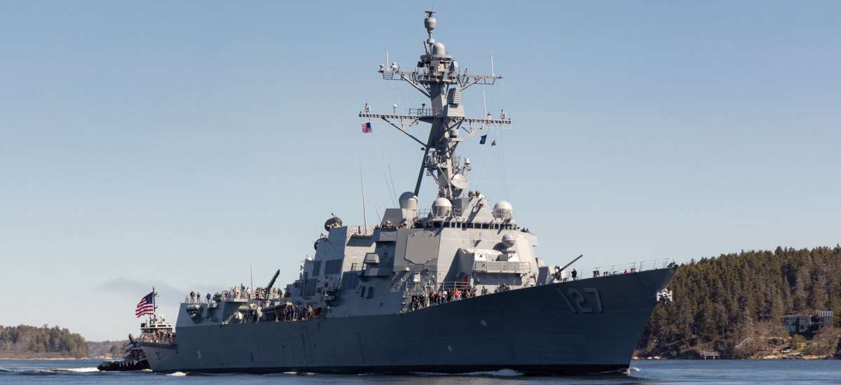 L'US Navy prend livraison de son dernier destroyer du type Arleigh ...