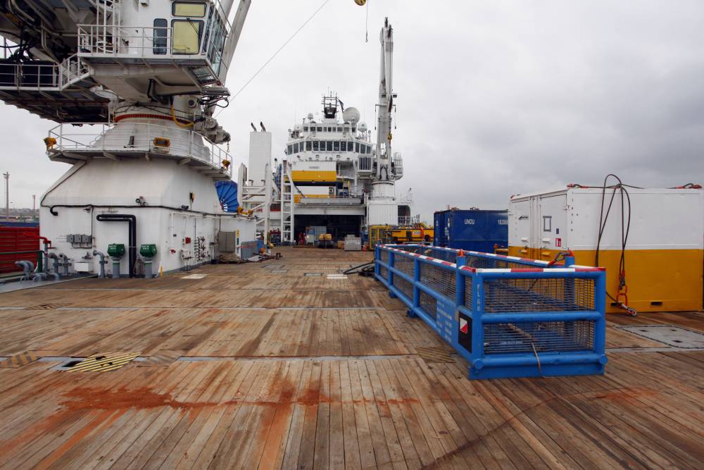 Le Bourbon Evolution 803, un nouveau navire IMR sous pavillon français ...