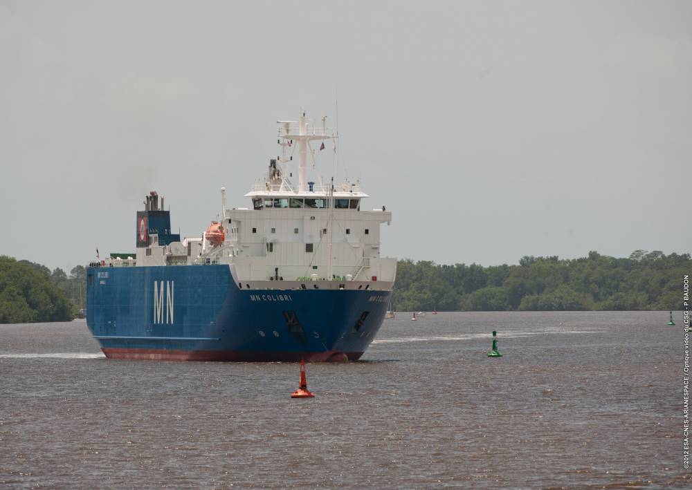 Guyane : Ces navires qui ravitaillent le port spatial de l'Europe | Mer ...