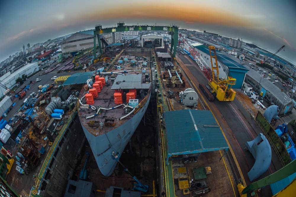Les puissants remorqueurs d’ALP Maritime en construction à Niigata ...