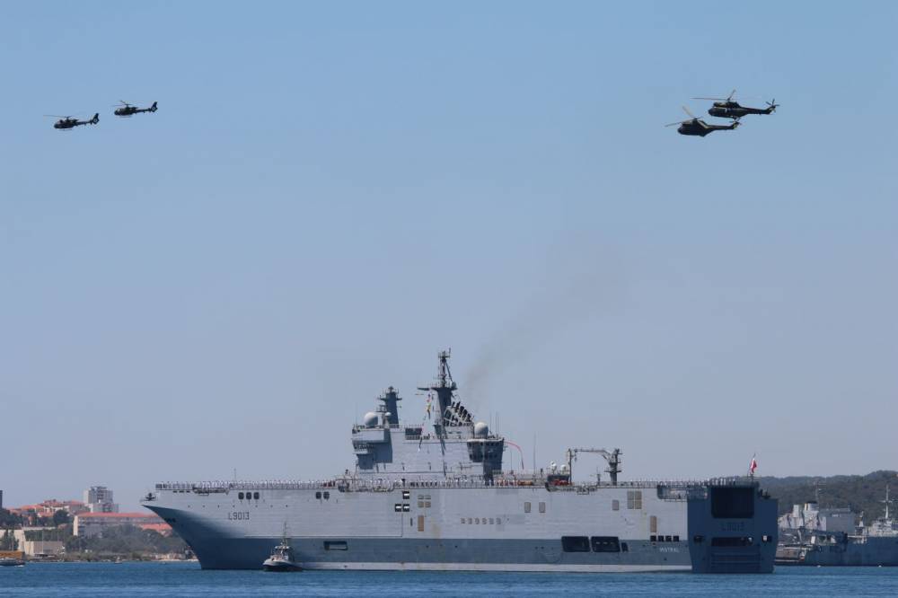 Un nouveau commandant pour le BPC Mistral | Mer et Marine