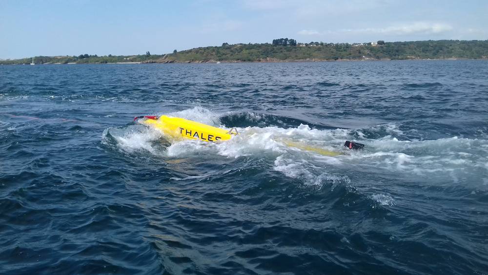 MMCM : Premiers essais concluants pour le drone de surface et son sonar ...