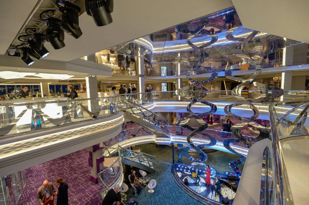 A bord du paquebot MSC Bellissima | Mer et Marine