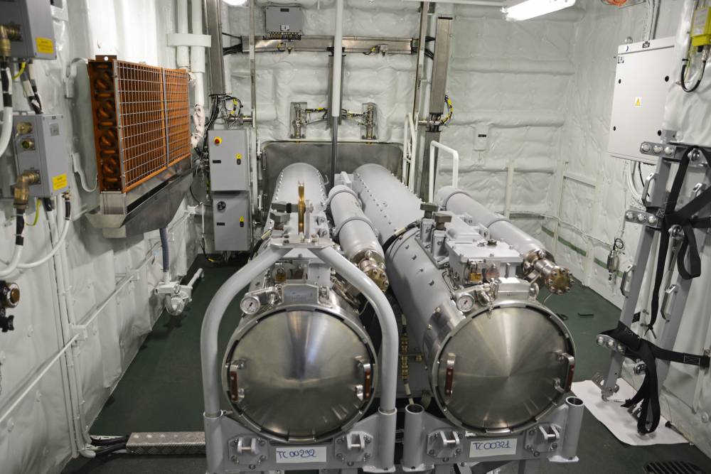 Reportage vidéo : sur le chantier des frégates de défense et d ...