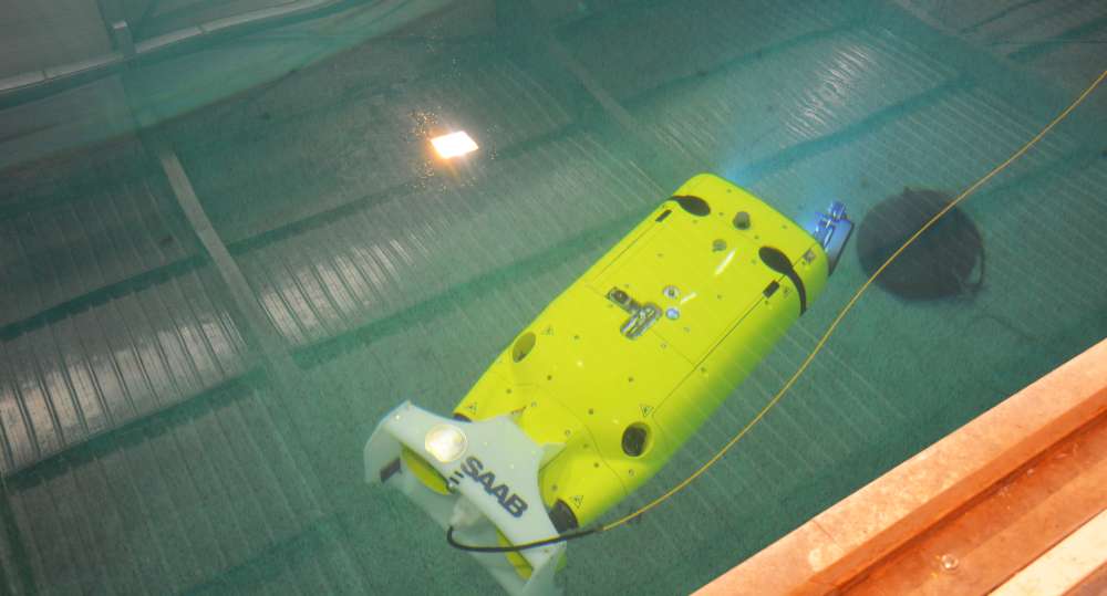 Guerre des mines franco-britannique : le robot MuMNS est arrivé à Brest ...