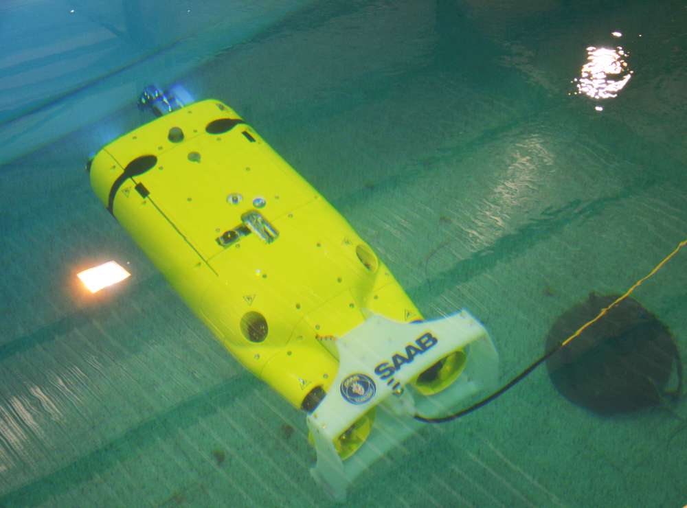 Guerre des mines franco-britannique : le robot MuMNS est arrivé à Brest ...