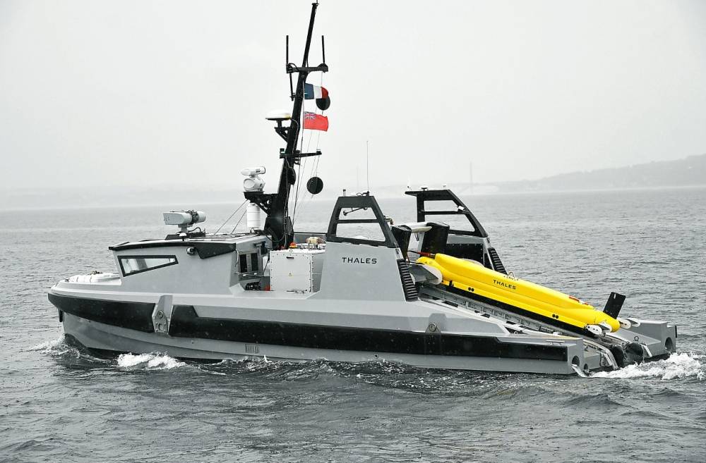 Guerre des mines : le MuMNS embarque sur le drone de surface de Thales ...