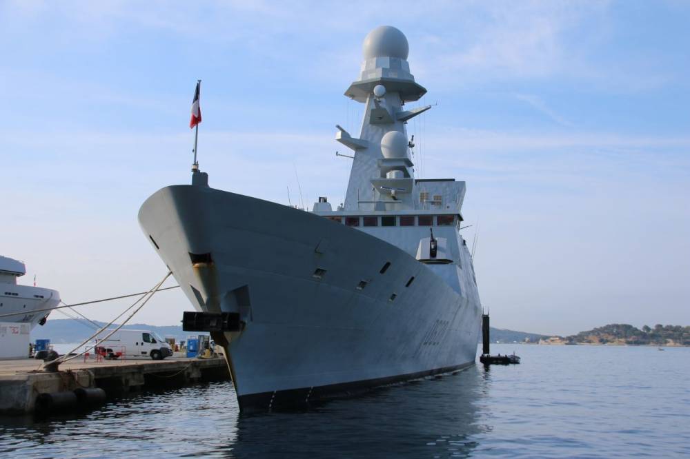 Un nouveau commandant pour le Forbin | Mer et Marine