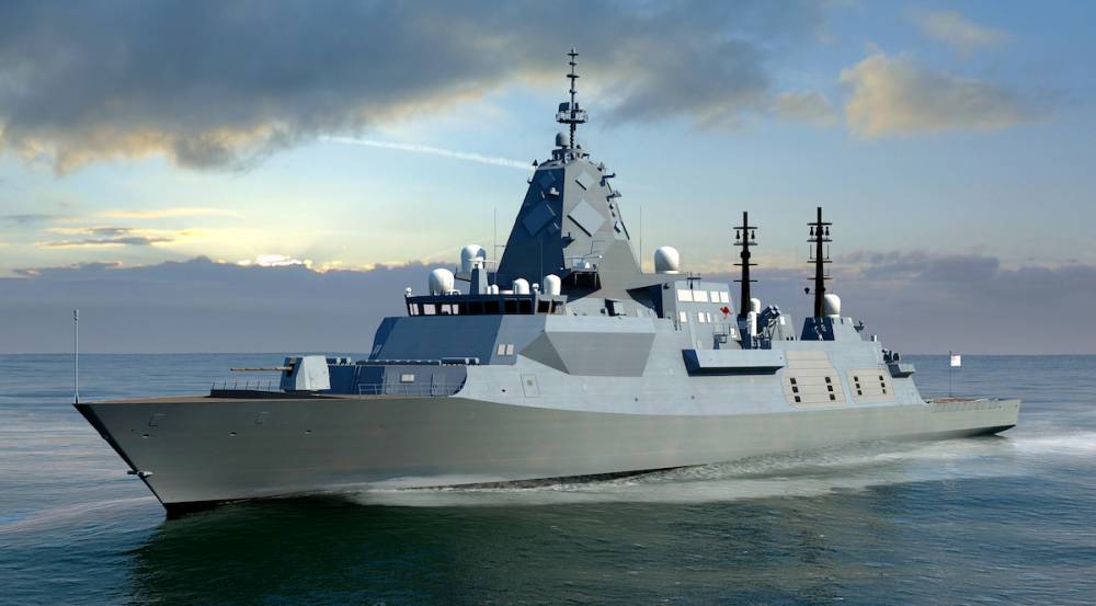 BAE Systems sort la partie avant de la première frégate britannique du ...