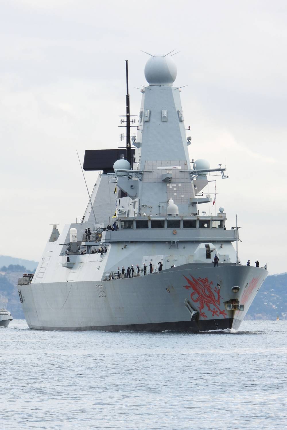 Une flotte internationale se rassemble à Toulon en prévision de l ...