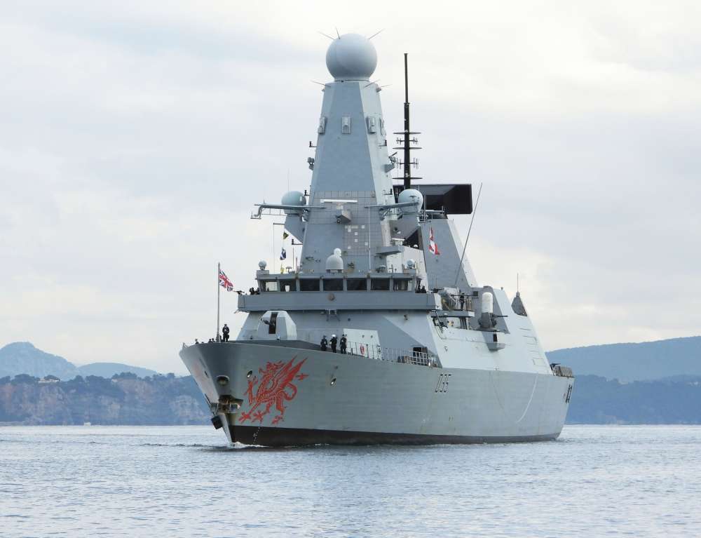 Une flotte internationale se rassemble à Toulon en prévision de l ...