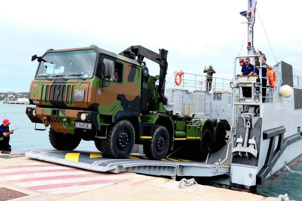 Marine nationale : deux EDAS mis en service, les suivants en ...