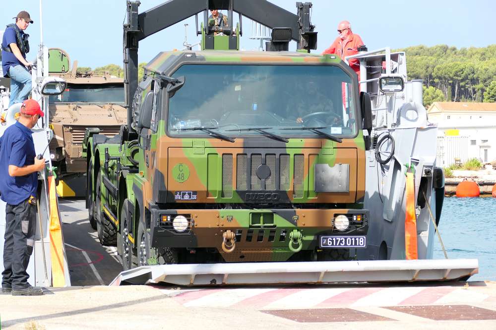 CNIM livre les deux premiers EDAS de la Marine nationale | Mer et Marine