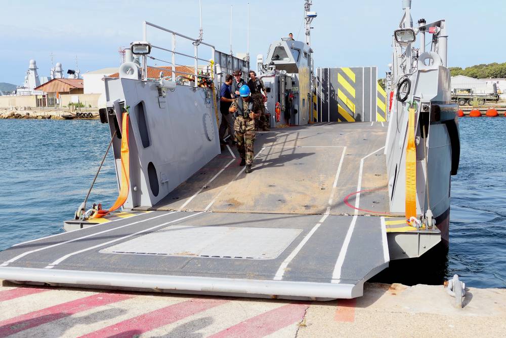 Marine nationale : deux EDAS mis en service, les suivants en ...