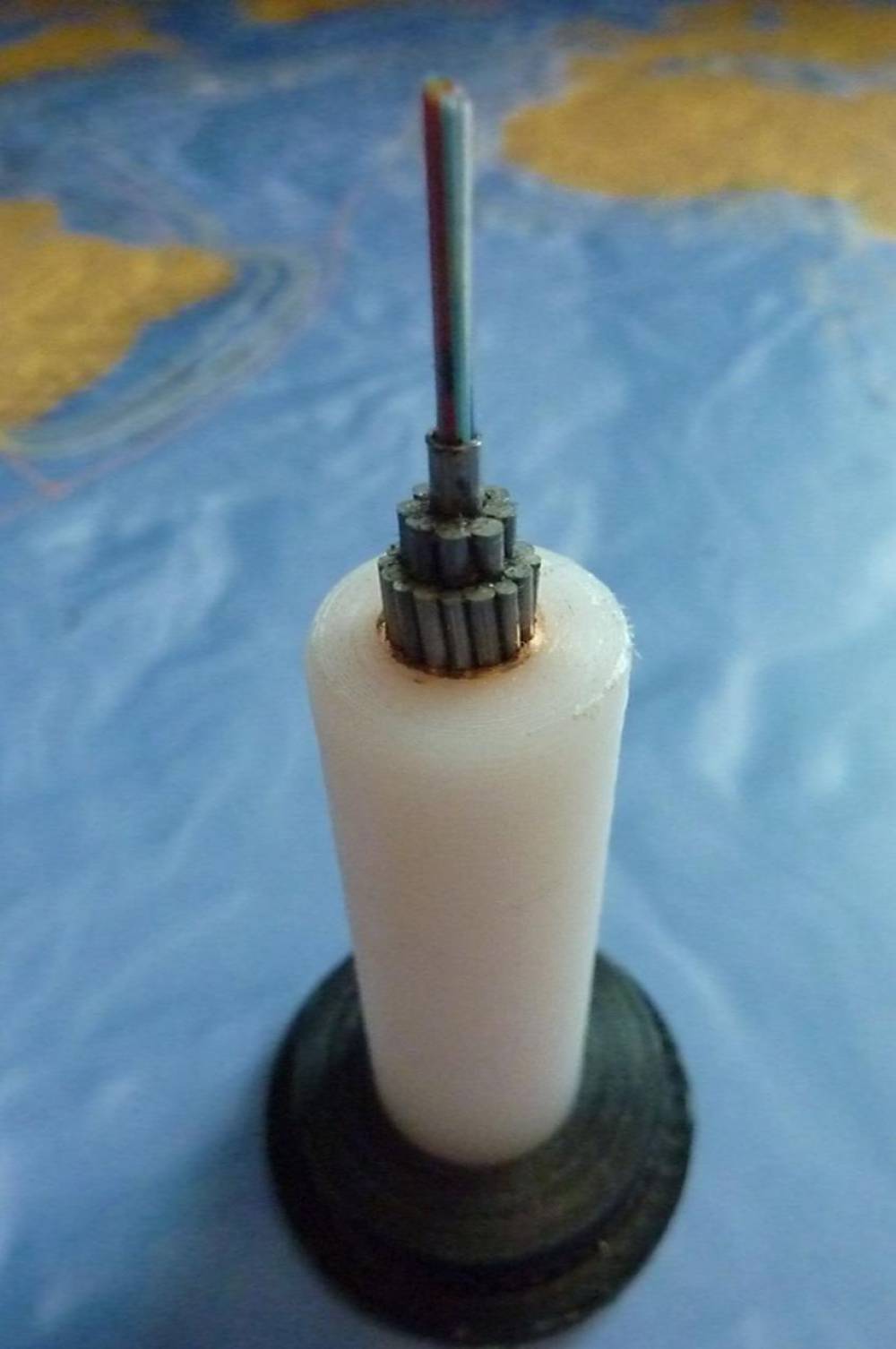 Submarine cables from Calais | Mer et Marine