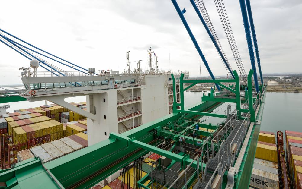 Avec le MSC Leni, les terminaux conteneurs de Fos enregistrent un ...