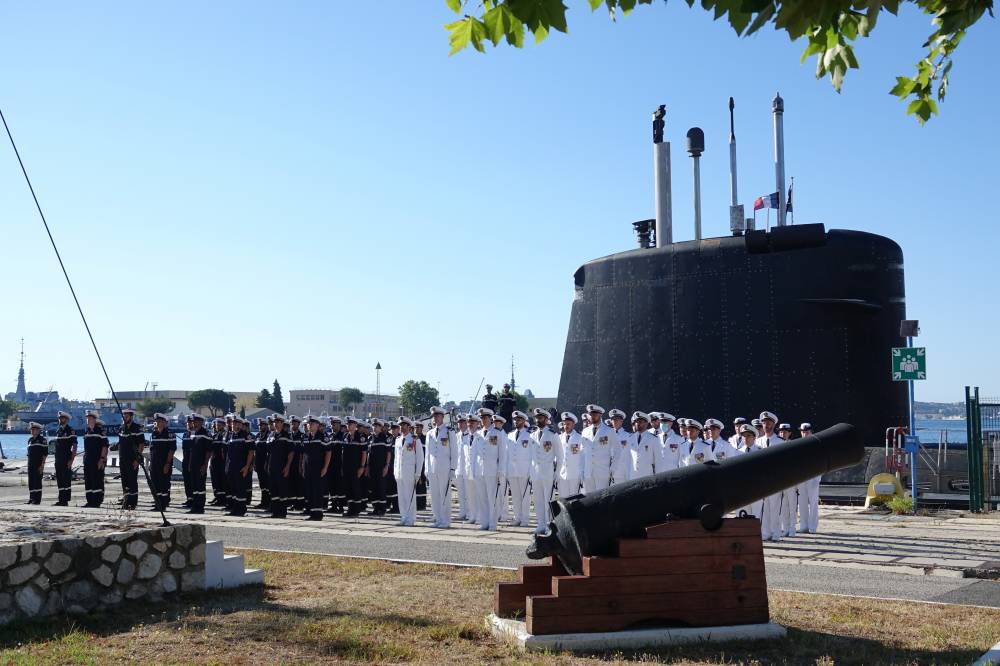 SNA Rubis : dernière prise de commandement et ultime mission avant ...