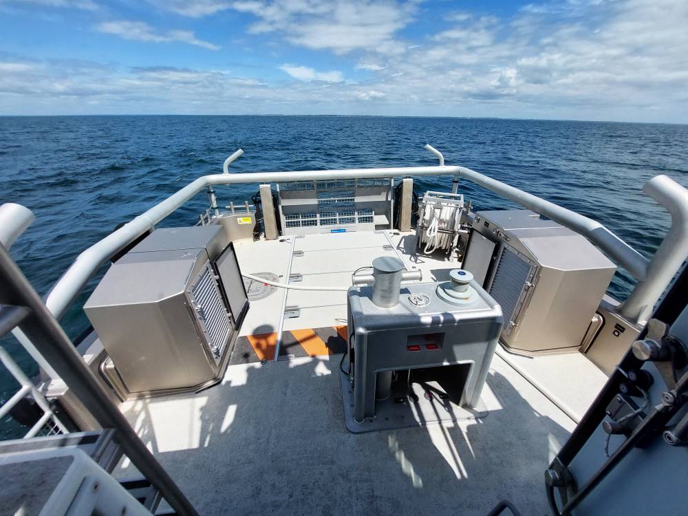 A bord du Gustave Gendron, premier des nouveaux navires de sauvetage de ...