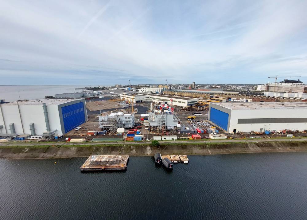 Saint-Nazaire : la construction des sous-stations pour Courseulles et ...