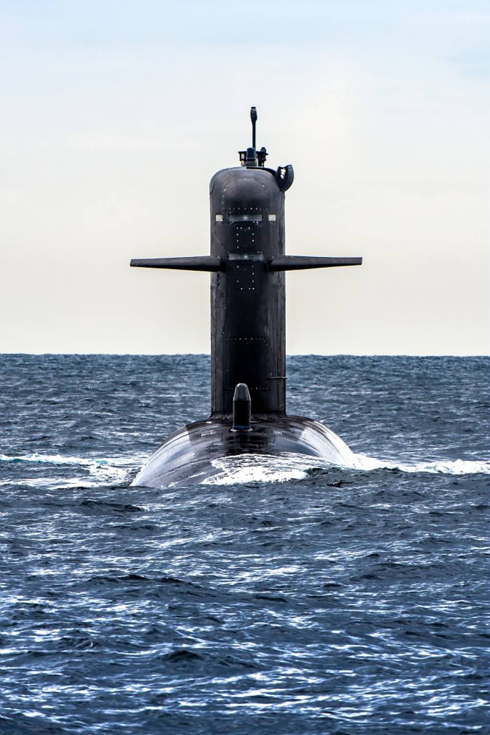 Le SNA Rubis est arrivé à Cherbourg pour y être désarmé | Mer et Marine