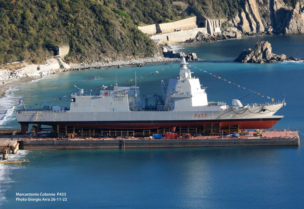 Le 5ème PPA de la marine italienne arrive à Muggiano pour sa mise à l ...