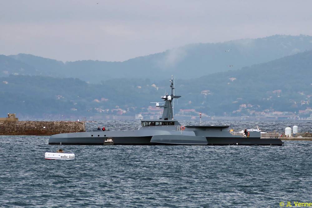 CMN livre un premier patrouilleur trimaran à l’Angola | Mer et Marine