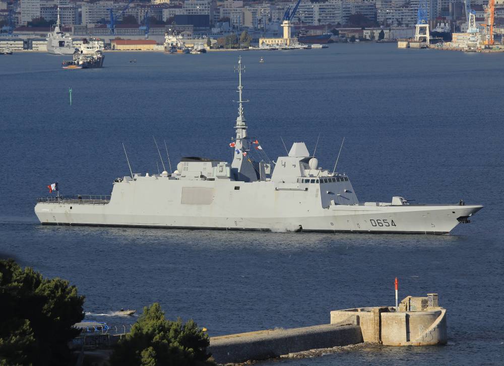 La FREMM Auvergne en route pour sa nouvelle base de Brest | Mer et Marine