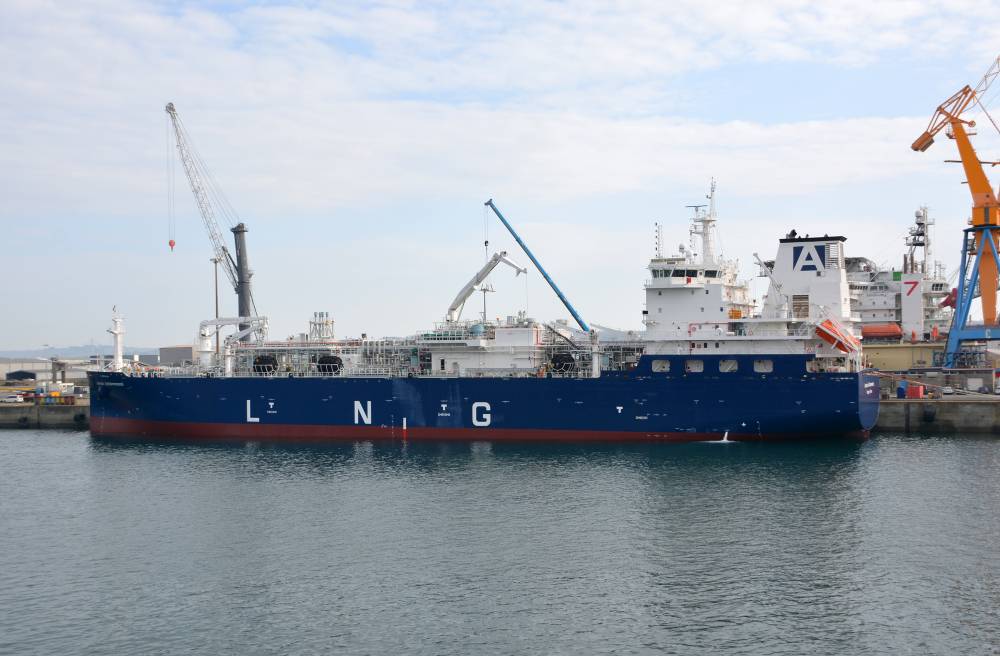 Damen Brest équipe le souteur GNL Avenir Achievement de capacité de reliquéfaction | Mer et Marine